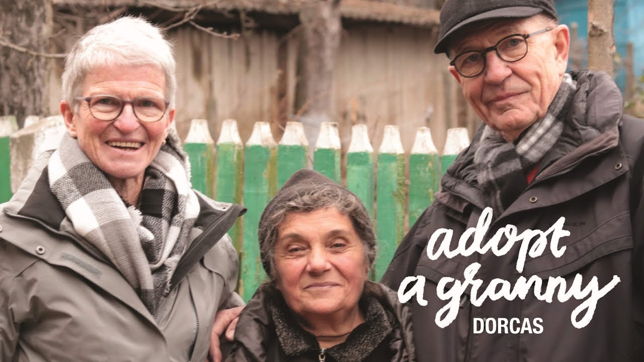 Dorcas | trailer Adopt a granny in 'Roderick zoekt licht' - YouTube