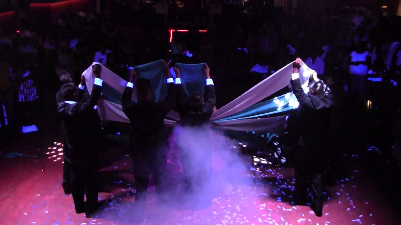 Lavoznews.tv Lizbeth Rocha Quinceañera en Beaumont, - YouTube