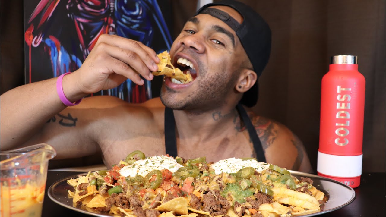 Mukbang | Loaded Nachos & Nacho Fries - YouTube