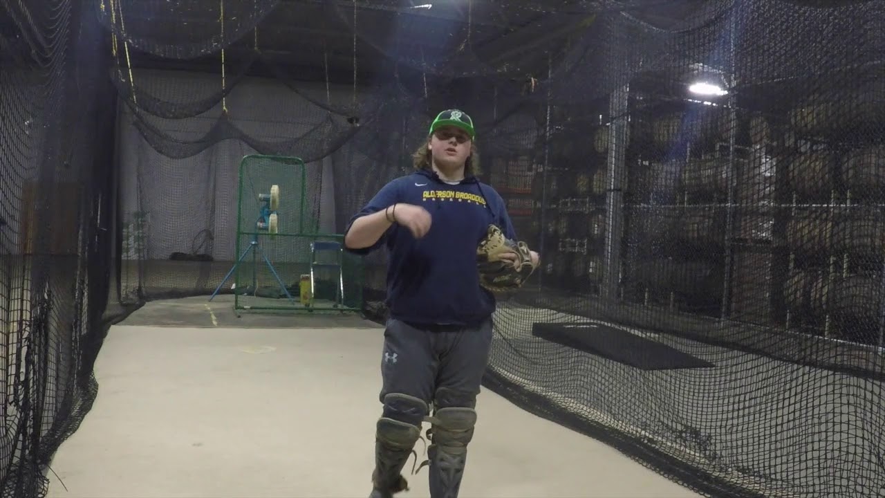 Mid Ohio Raptors Baseball Catching Instruction - YouTube