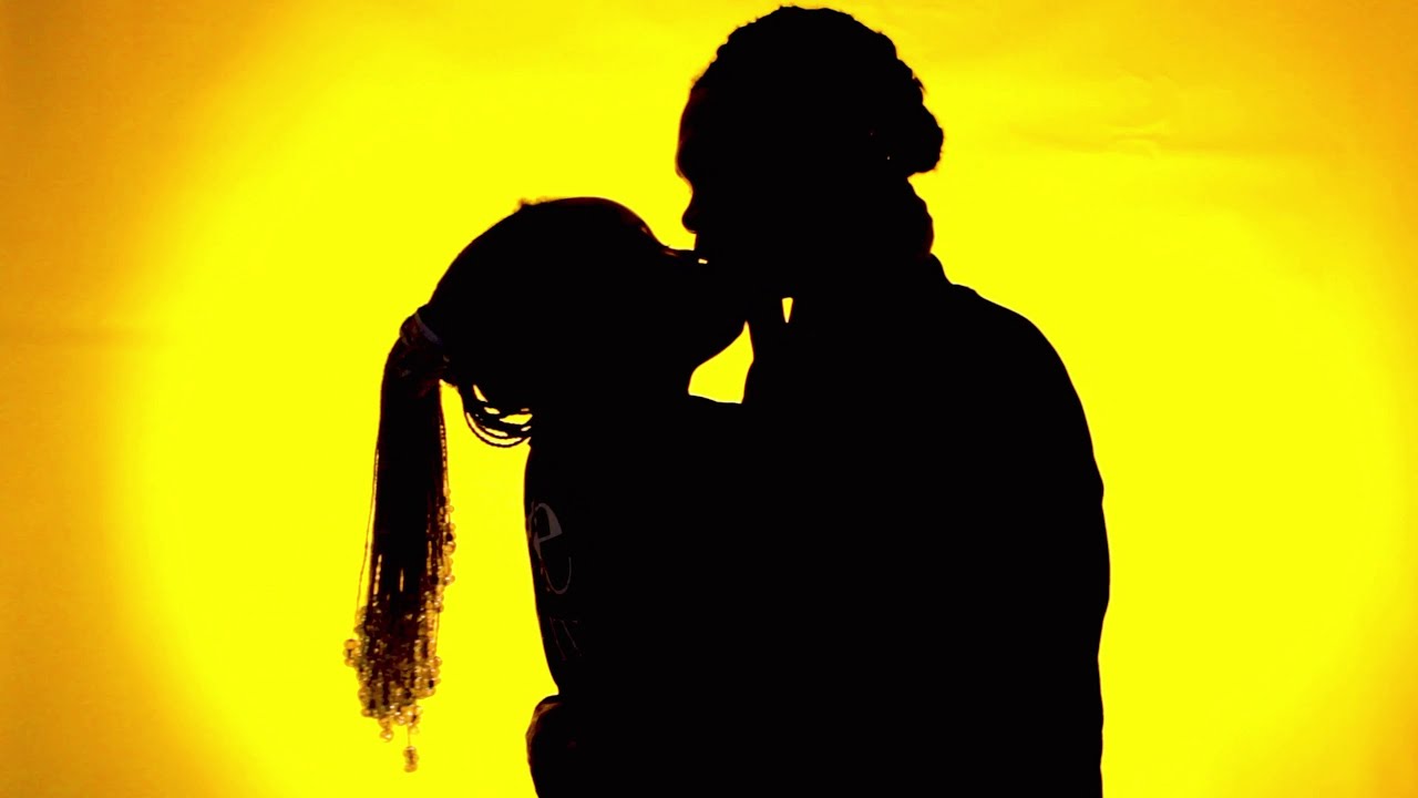 GODWIN RAPHAEL - CHOUCHOUVI [ Clip Officiel ] - YouTube