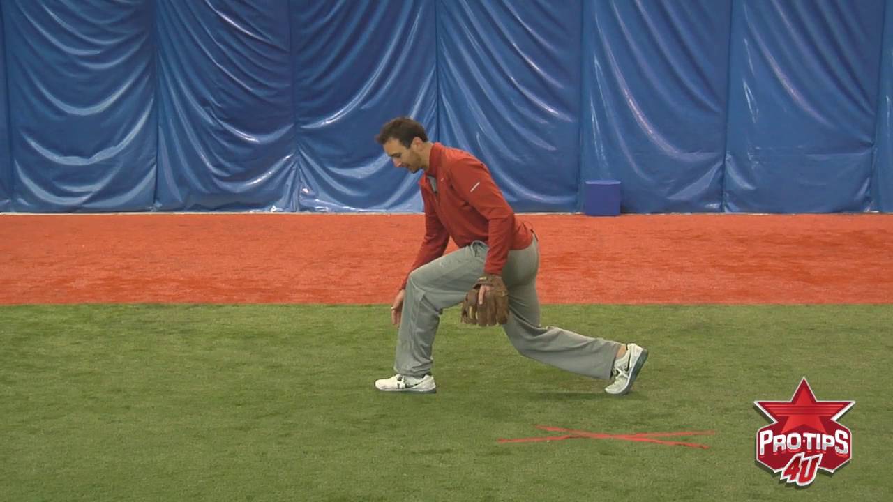 How to Field a Ground Ball with Your Backhand with Adam Rosales - YouTube