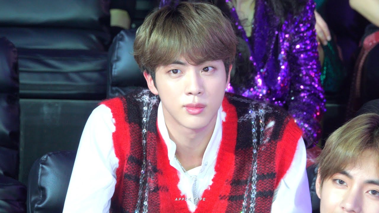 석진아 하고 불렀다 .. 방탄소년단 석진 직캠 BTS JIN Interactions with Fans - YouTube