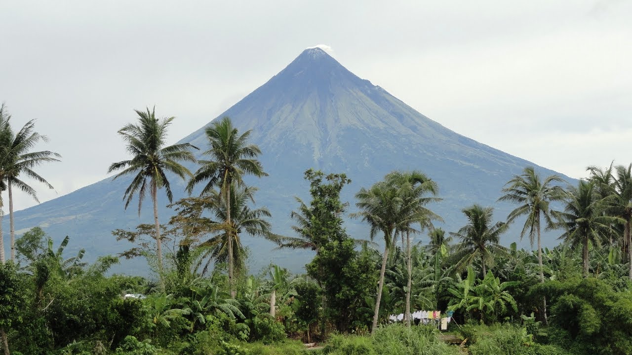 Mayon Volcano Update; Alert Level Raised, Volcanic Uplift Detected ...