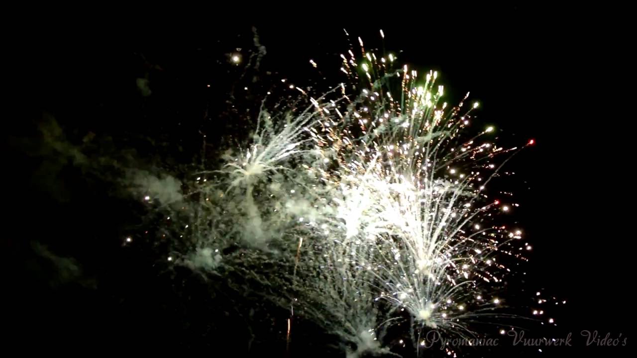 Breaking Bad | Bestseller | Lesli Vuurwerk | 2016 | Fireworks - YouTube
