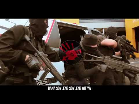 Retron   DELİ SANIYO ALVİN VE SİNCAPLAR