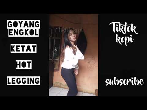 Tiktok cewek pakek celana ketat 1#Goyangengkol #Goyangleging #Goyang hot #ketat #tembem #shorts #hot