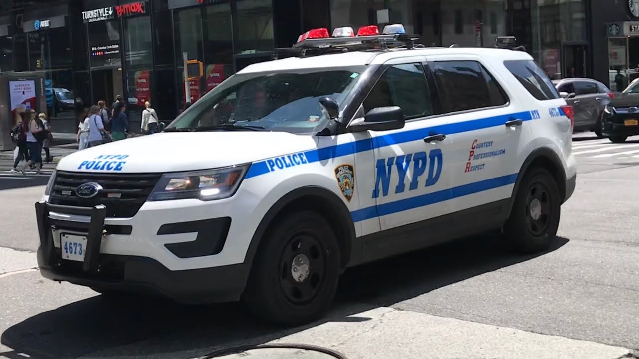 NYPD POLICE INTERCEPTOR UTILITY RESPONDING ON 8TH AVENUE IN MIDTOWN ...