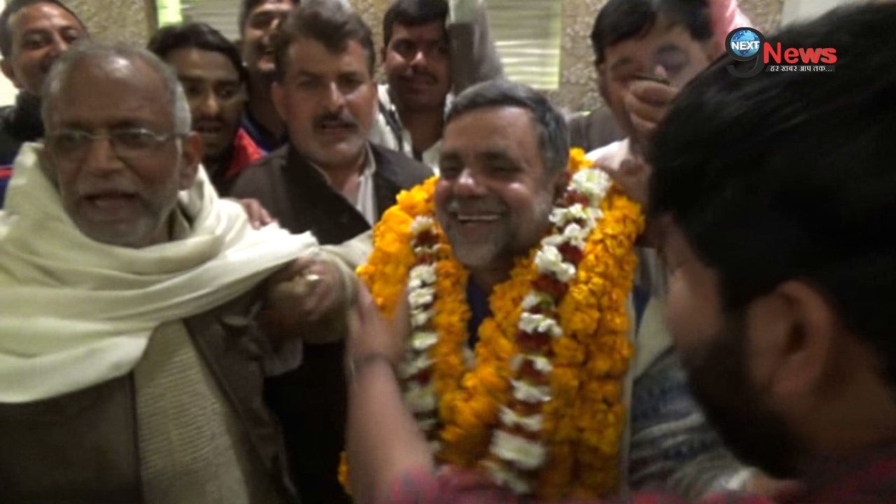 यूपी में तीसरी बार एमएलसी बने देवेन्द्र प्रताप सिंह | Meet Devendra Pratap Singh, Third Time MLC ...