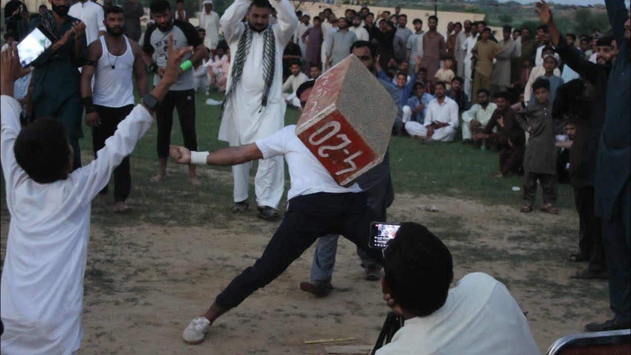 Pehlwan Junaid Jutt Janjeel |14 August 2022| Stone lifting Traning ...