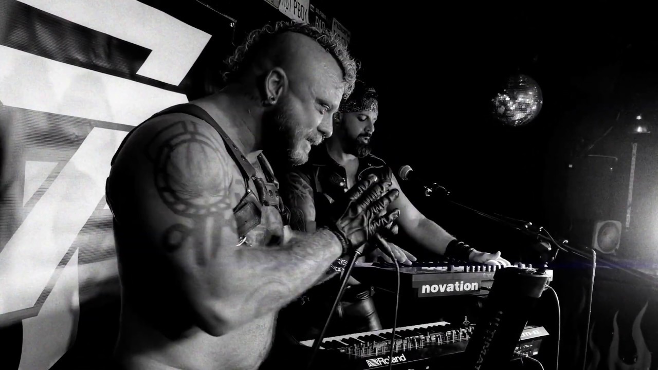 Probe 7 (ft. Charlie Harding) - No Words (Official Video) - YouTube