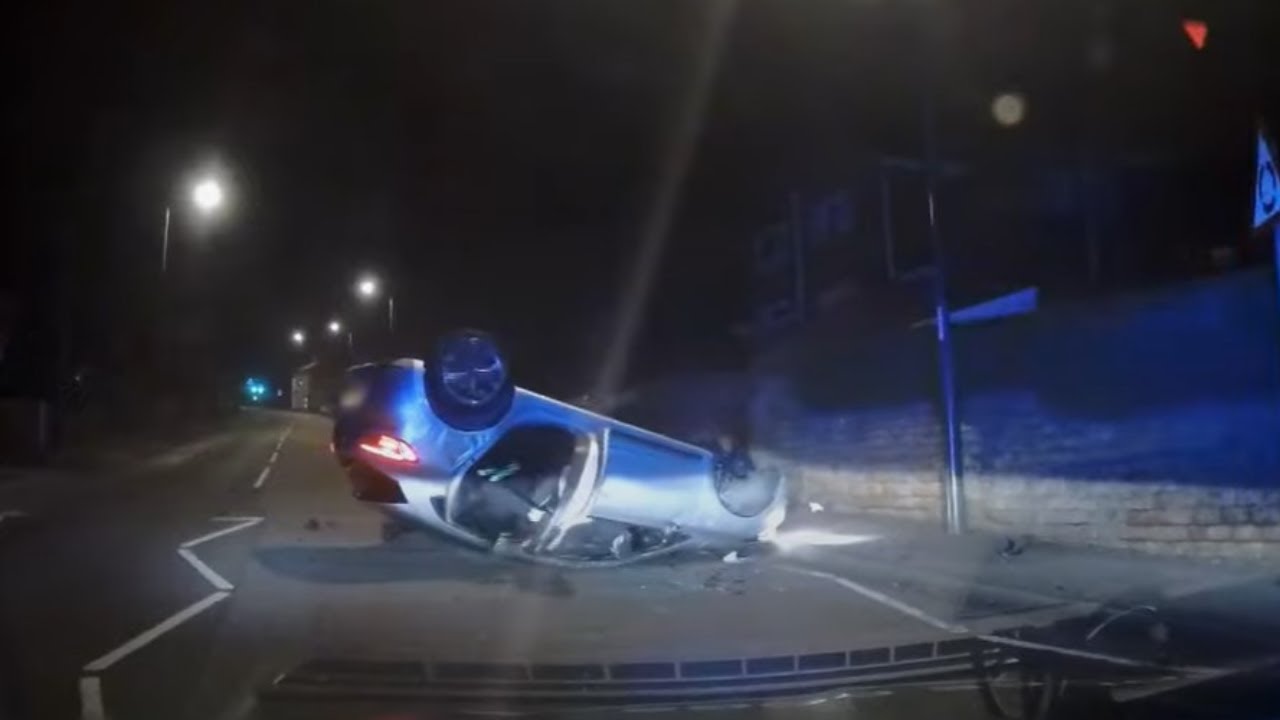 Police Interceptors: High-speed pursuit with a high-impact finale - YouTube