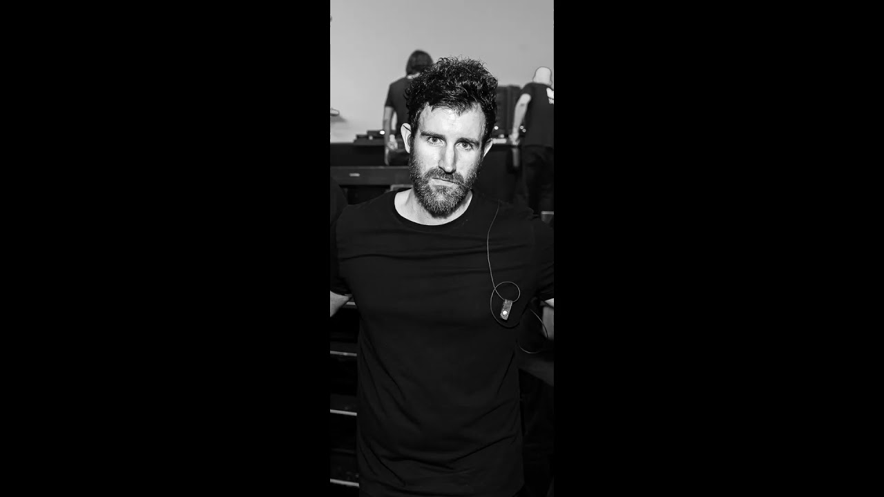 Deadmau5 - Monophobia (Demo - Rob Swire Original Vocals) - YouTube