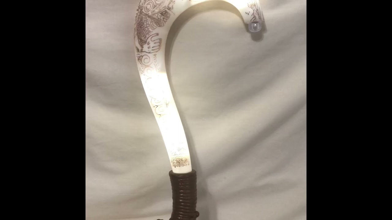 Disney’s Moana Maui’s Magical Fish Hook Toy Demo - YouTube