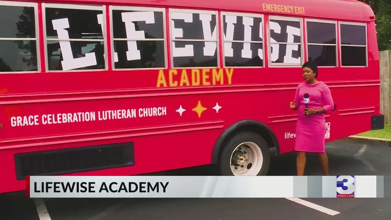 Lifewise Academy offers Bible study to Shelby County students - YouTube