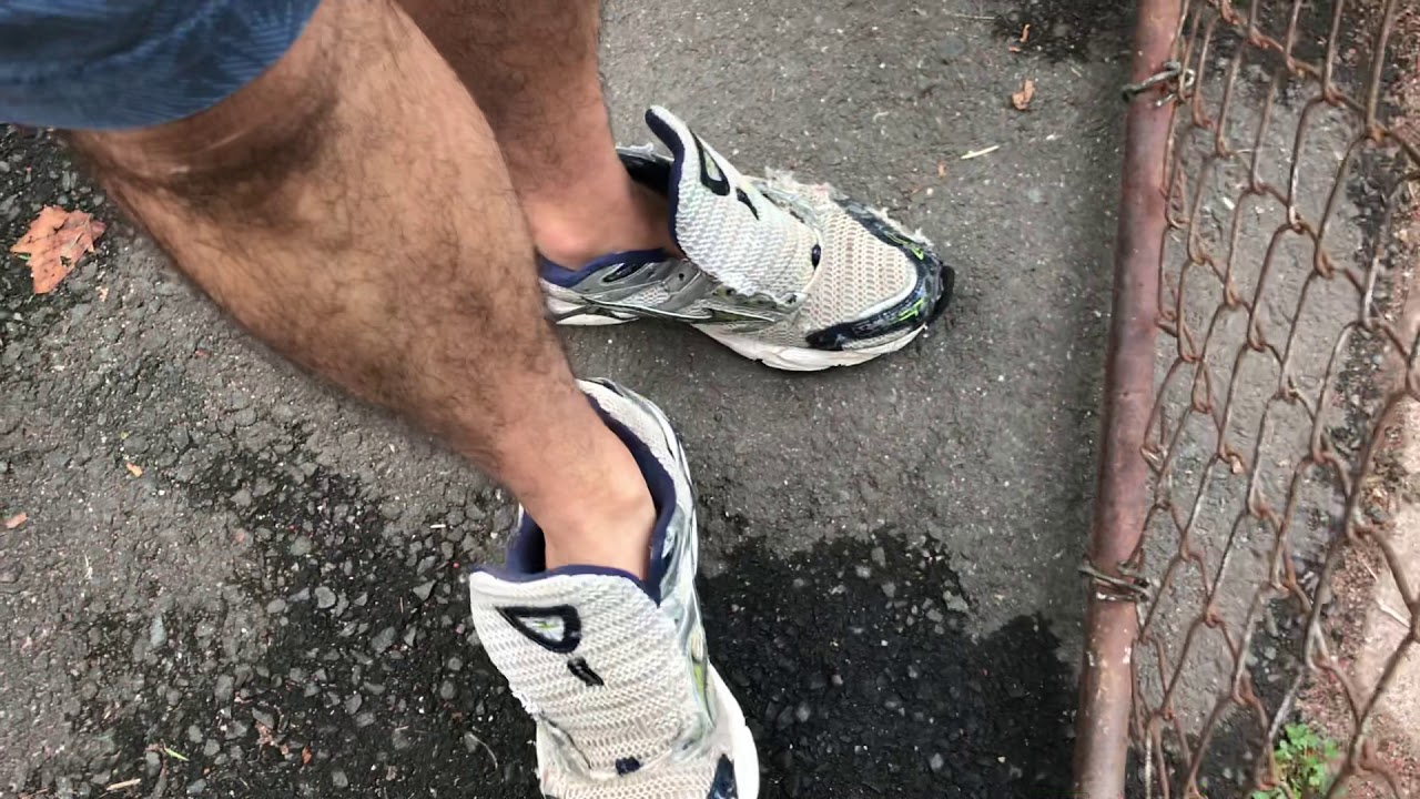 Lacing Up My Trashed Mizuno Wave Inspire 6 Running Shoes For My Morning ...