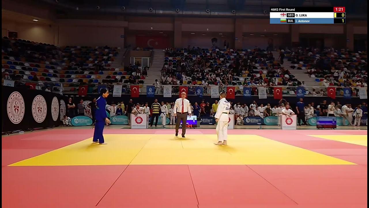 ONIANI LUKA - Ivan Antonov 46KG First Round - YouTube