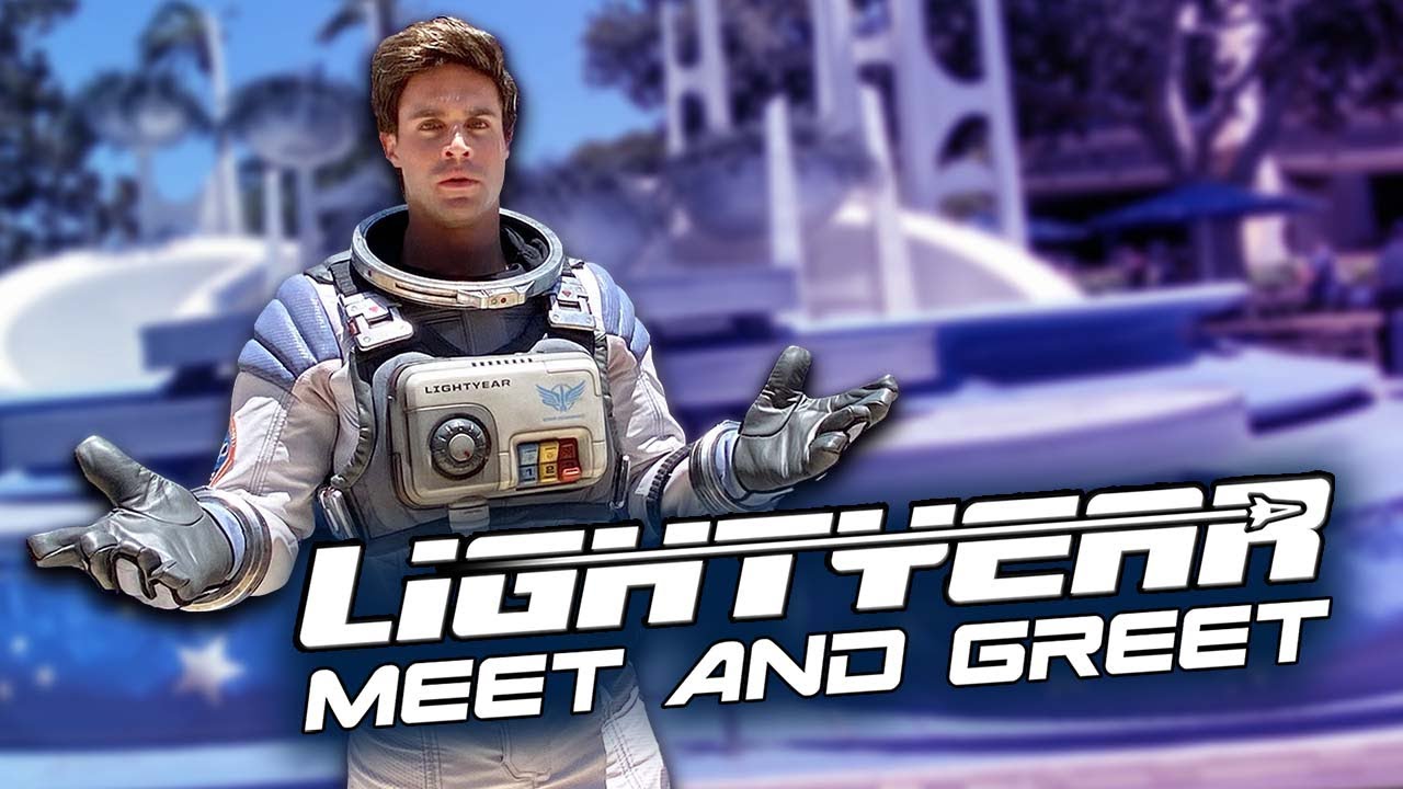 Buzz Lightyear Meet and Greet Debuts at Disneyland for “Lightyear ...