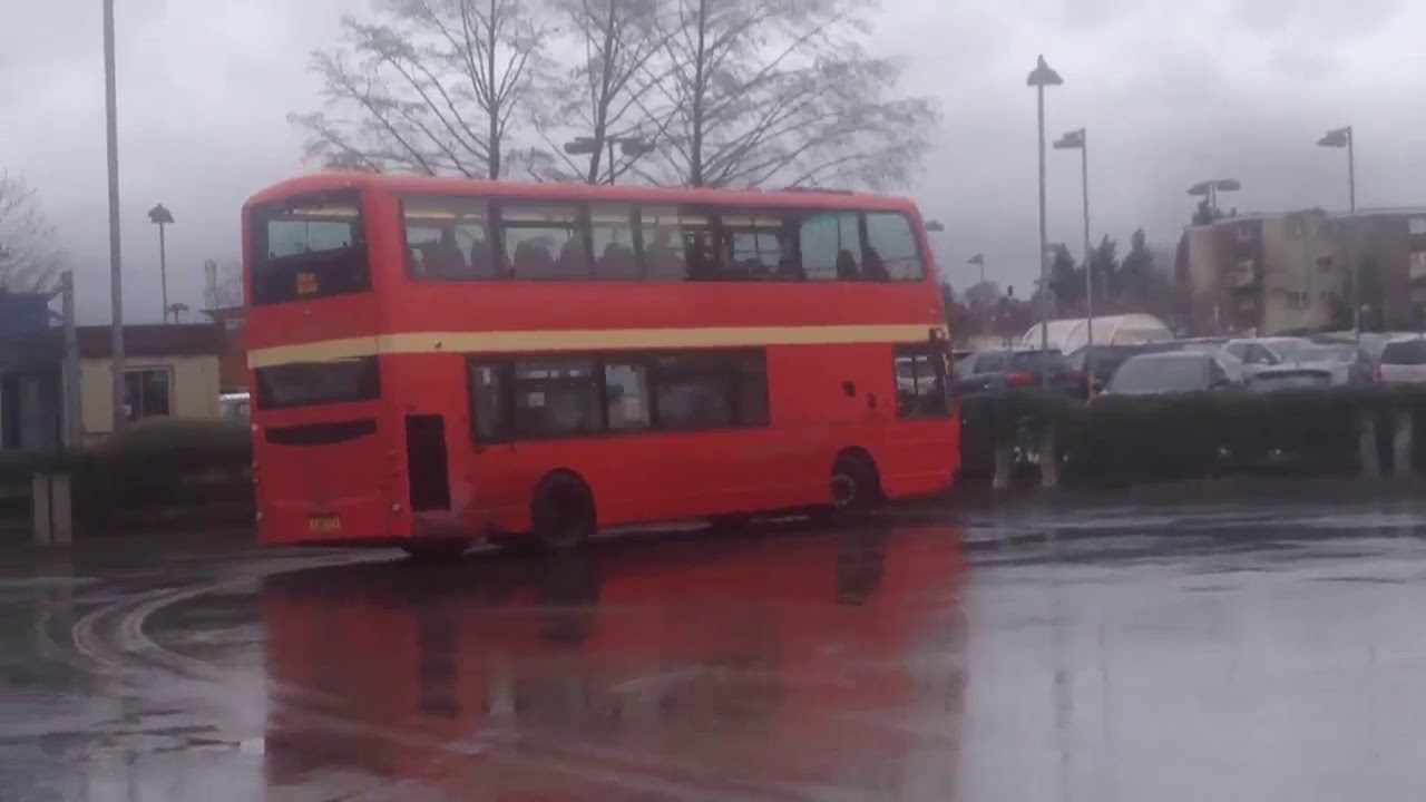 first leeds westyorkshire road car co heritage bus 37675 (1812) YJ58RTX ...