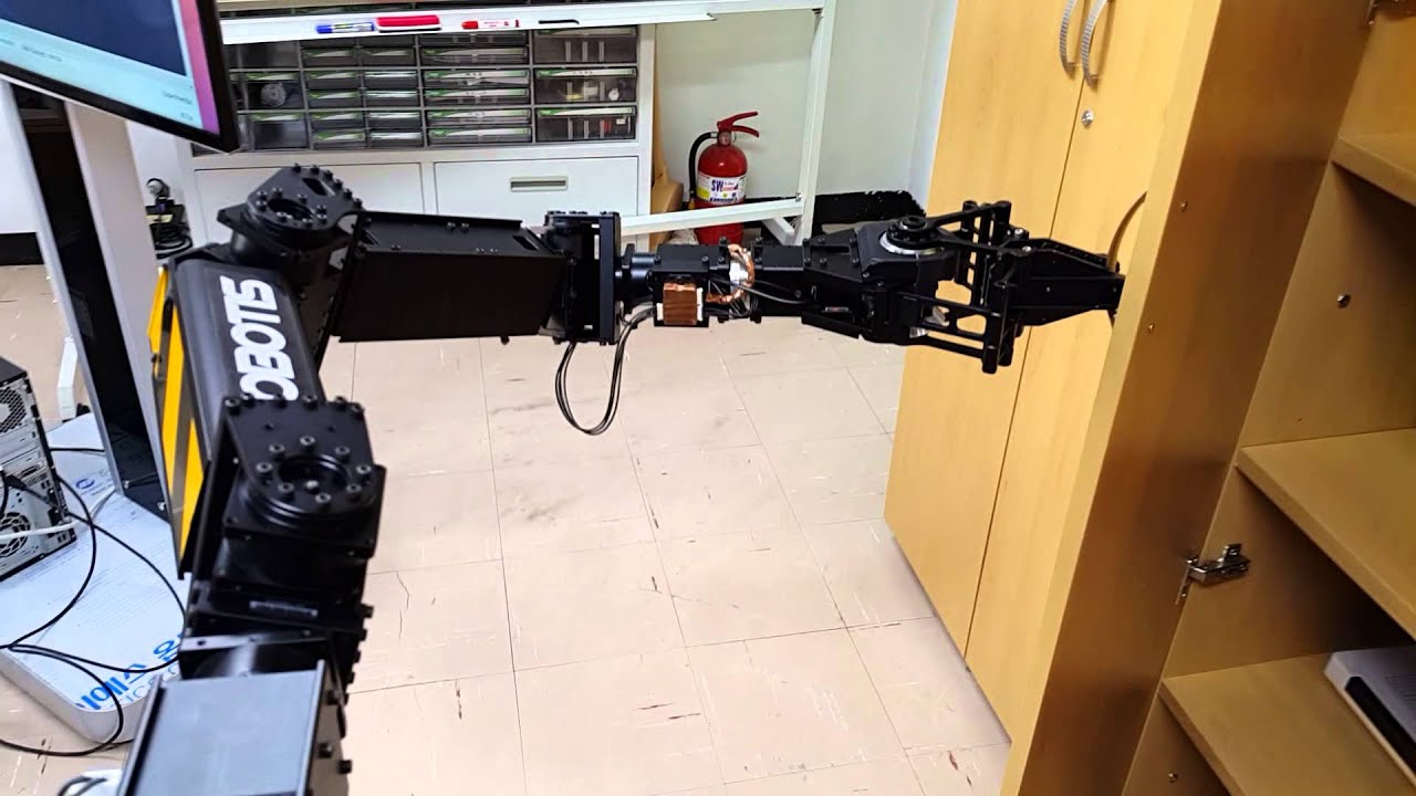 DRC - Door Opening Test - YouTube