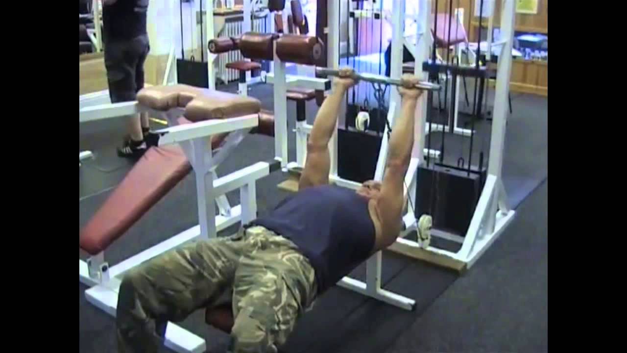 Lying Cable Tricep Extension - YouTube