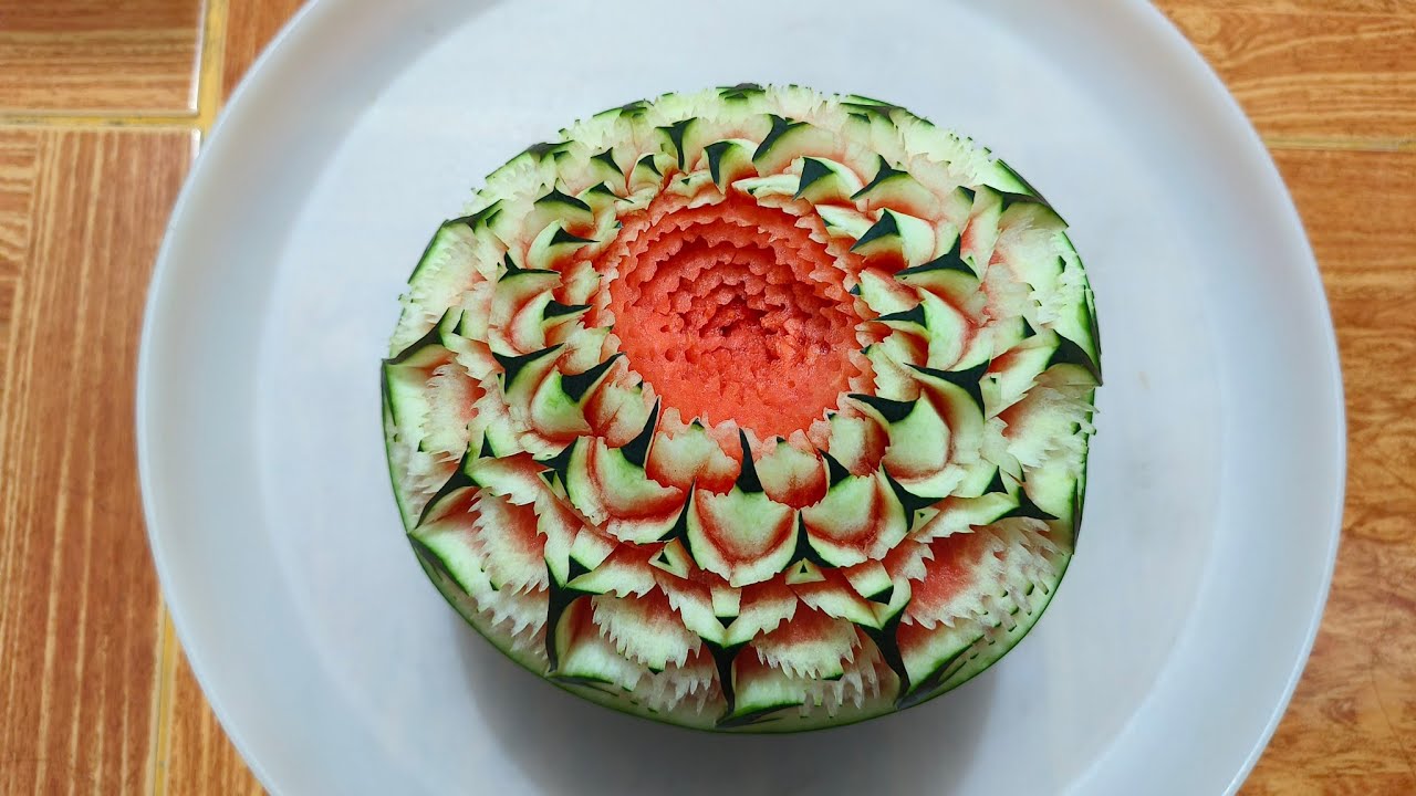 watermelon carving for beginner.mixed patterns.long petals and zig zag ...