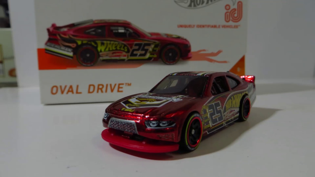 Hot Wheels ID Oval Drive - YouTube