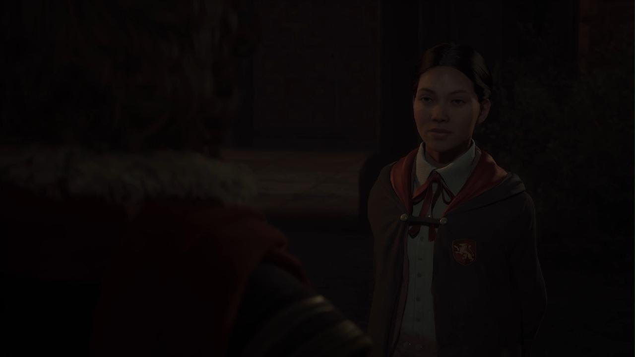 Hogwarts Legacy Gryffindor Relic House Outfit - YouTube