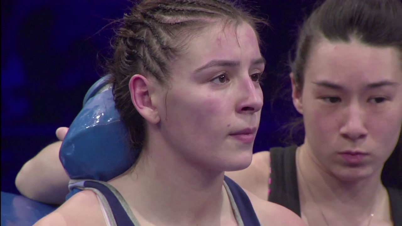 Angelina Panza vs Martine Michieletto Thai Boxe Mania 2017 - YouTube