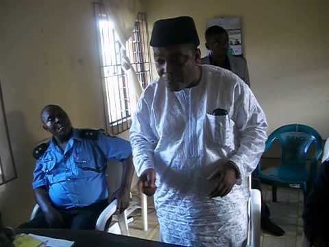 Bishop Samuel Akpan's Speech at ONNA police station - YouTube
