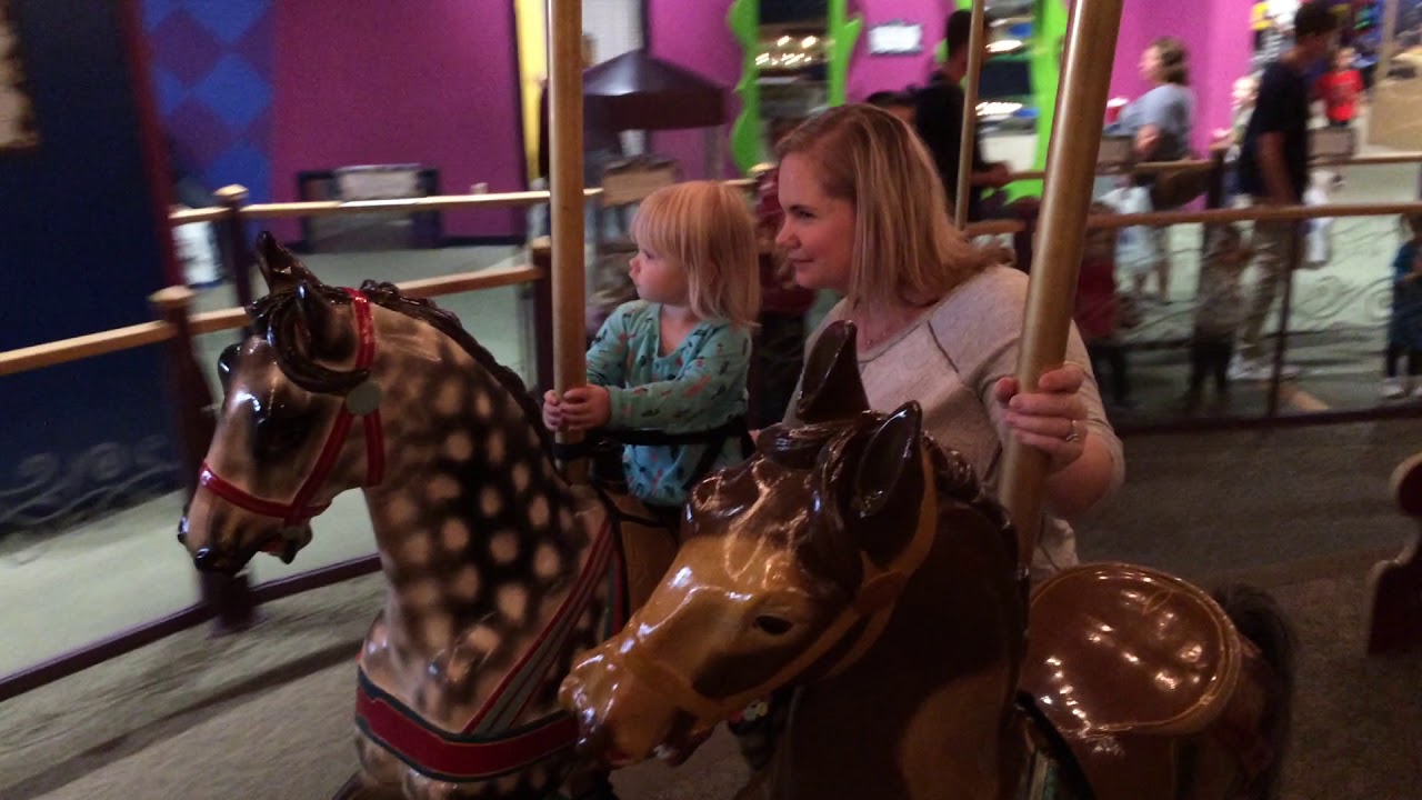 Carousel At The Indianapolis Children's Museum - YouTube