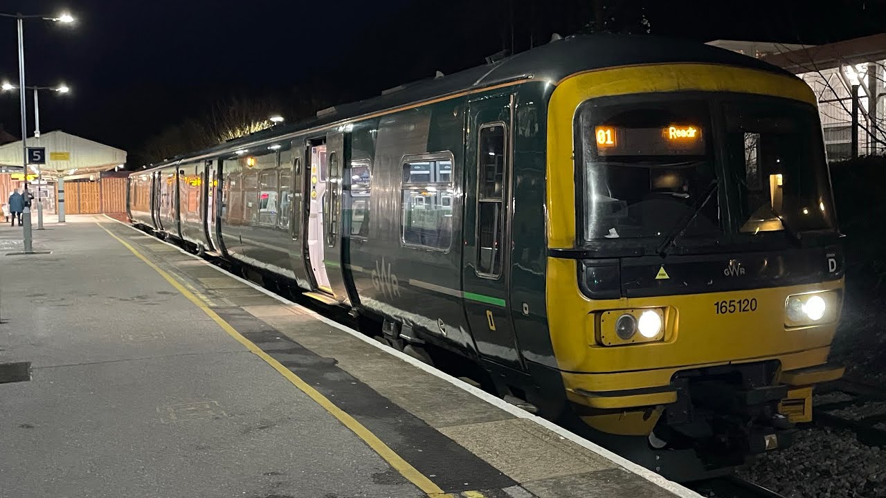 GWR Class 165 165120 Departing Basingstoke | 14.01.2023 - YouTube