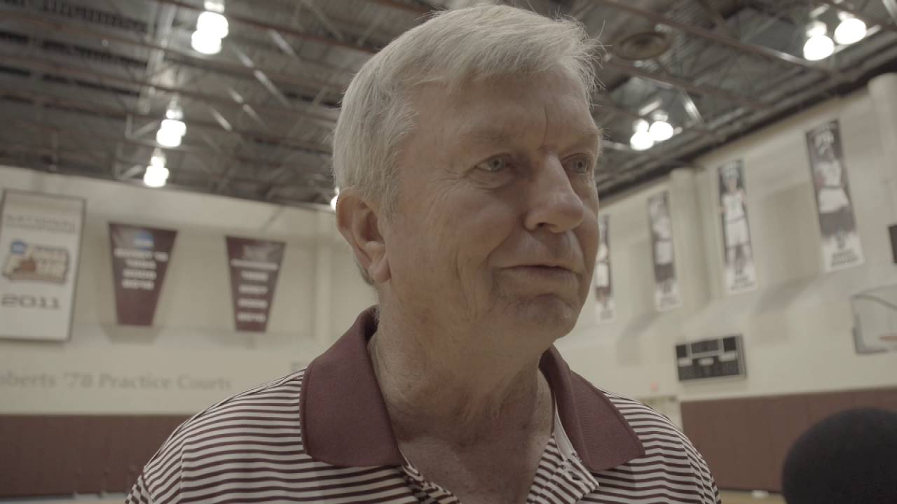 Women's Basketball Opening Practice | Gary Blair, Curtyce Knox 10.4.16 ...