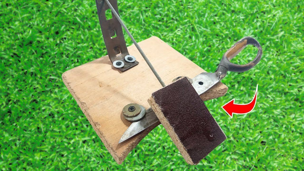 How to Sharpen Scissor as a Razor Sharp in just Few Minutes - DIY ...