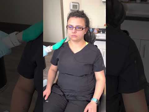 Chin to armpit stretch - YouTube