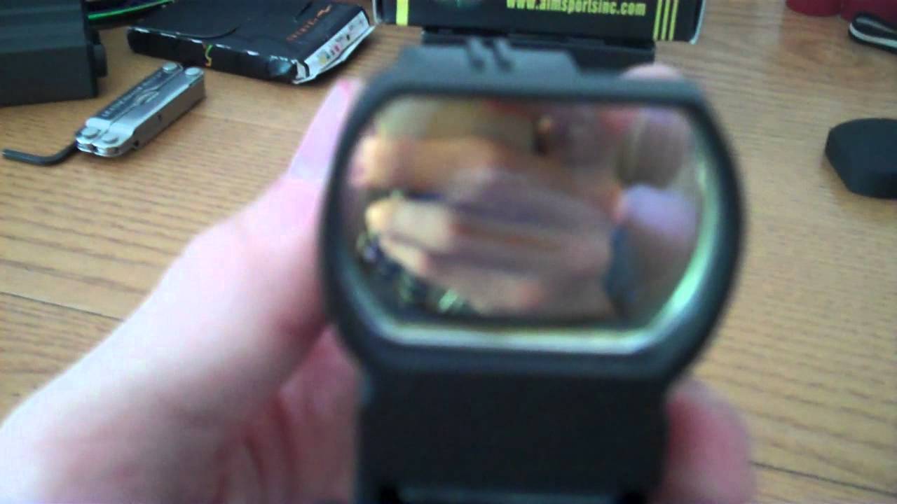 AIM 4 reticle red/green dot sight - YouTube