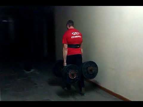 Natural Strongman Training Moldova Asachi - Farmers Walk 300 lbs w ...