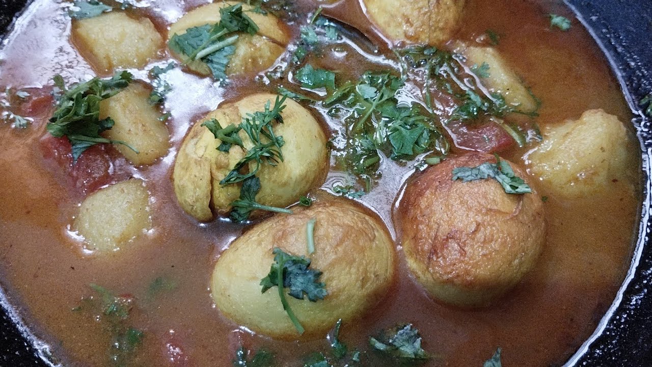 Egg curry// Egg potato curry// Dim aloo jhol//Bengali style recipe ...