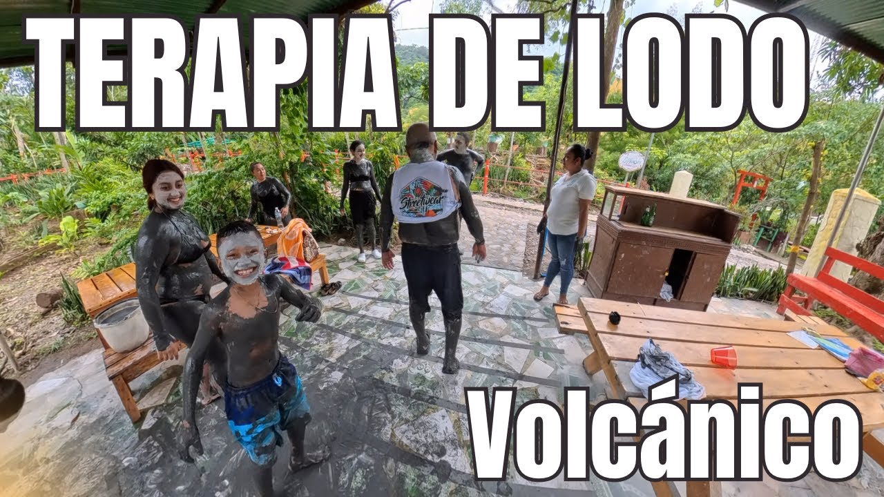 Terapia de lodo volcánico - YouTube