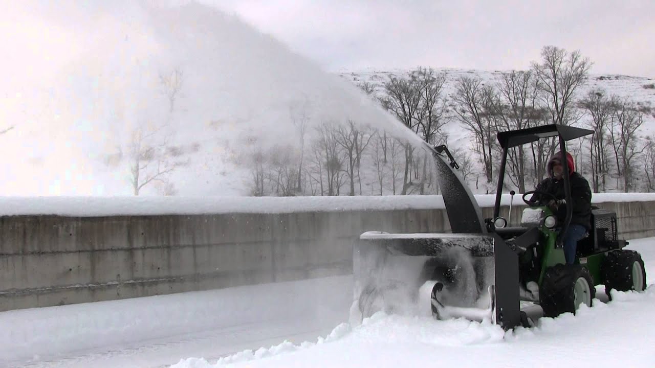 Power Trac 425 with Snow Blower - YouTube