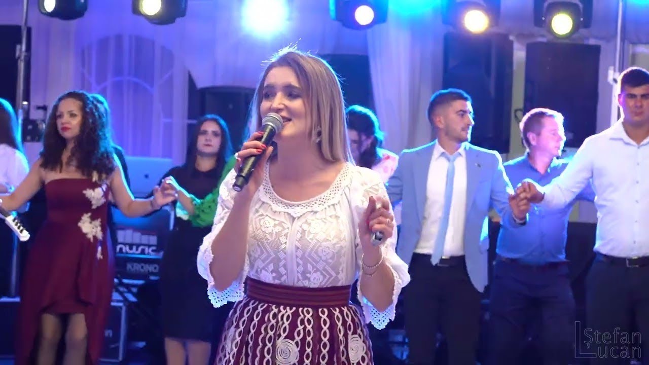 Bomba anului 2024 - Ana Maria Oprisan & Formatia - Colaj de joc si voie ...