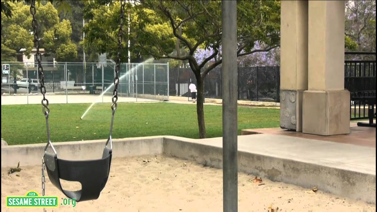 Sesame Street: Find the Hidden Letter U - YouTube