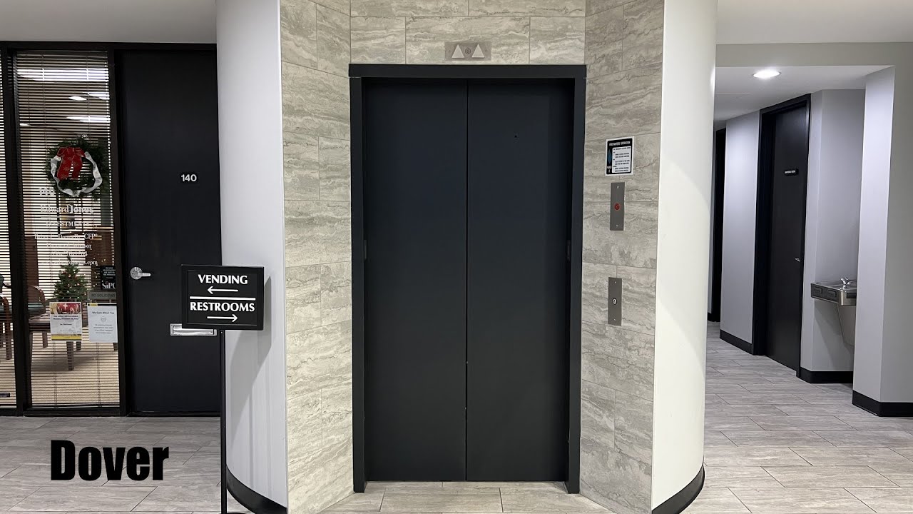 Dover Hydraulic Elevator at Mid Rivers Office Bldg in St Peters, MO ...