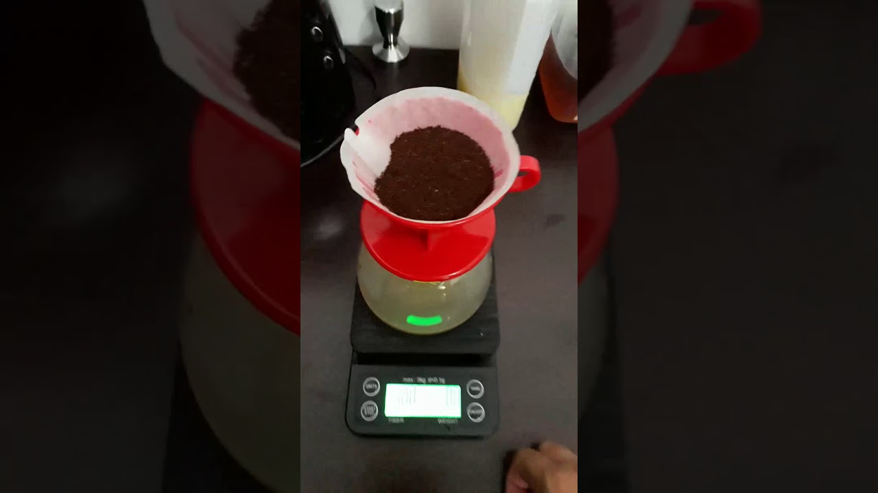 Cara Membuat Es Kopi Lemon Menggunakan V60 - YouTube