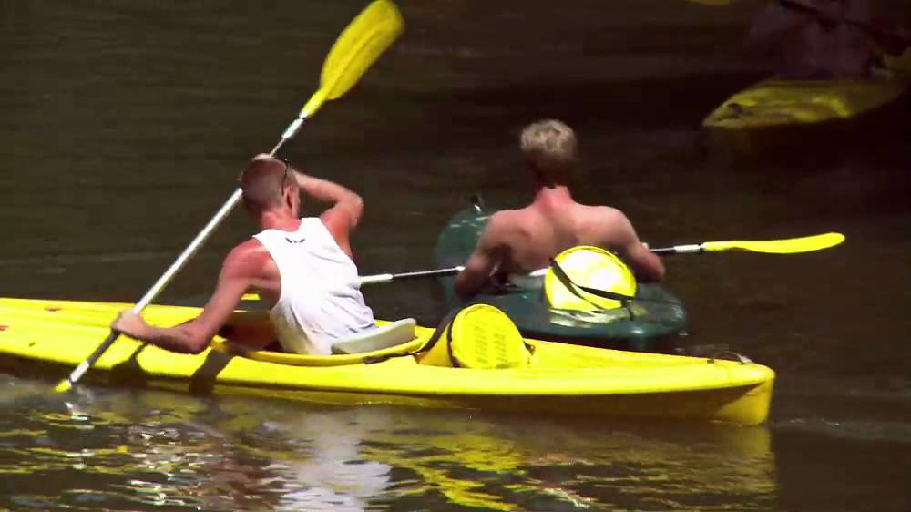 Canoeing down the river Lesse - Lesse Valley - YouTube