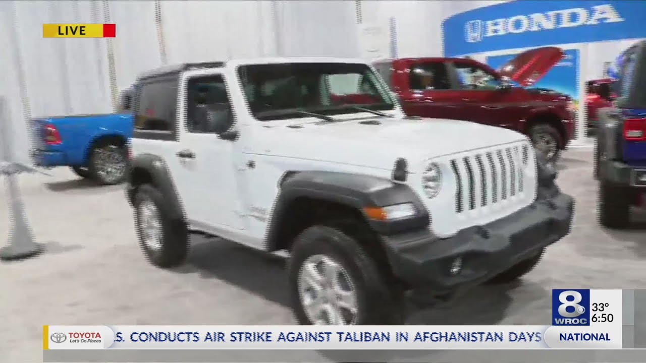 A look inside the Rochester Auto Show - YouTube