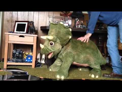 Re: Kota playskool triceratops animated dinosaur - YouTube