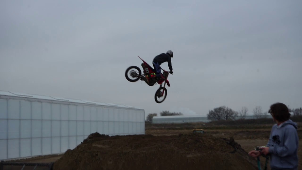 MX freestyle ramp - YouTube