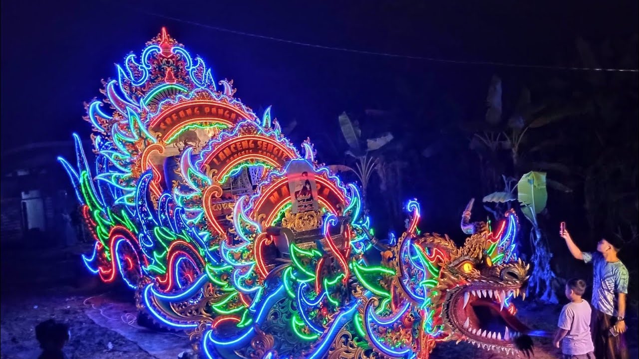 best perform Lanceng sengit di desa toronan - YouTube