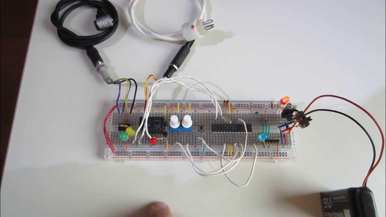 Slide scanning with DSLR controlled by Arduino - standalone ATmega chip - YouTube